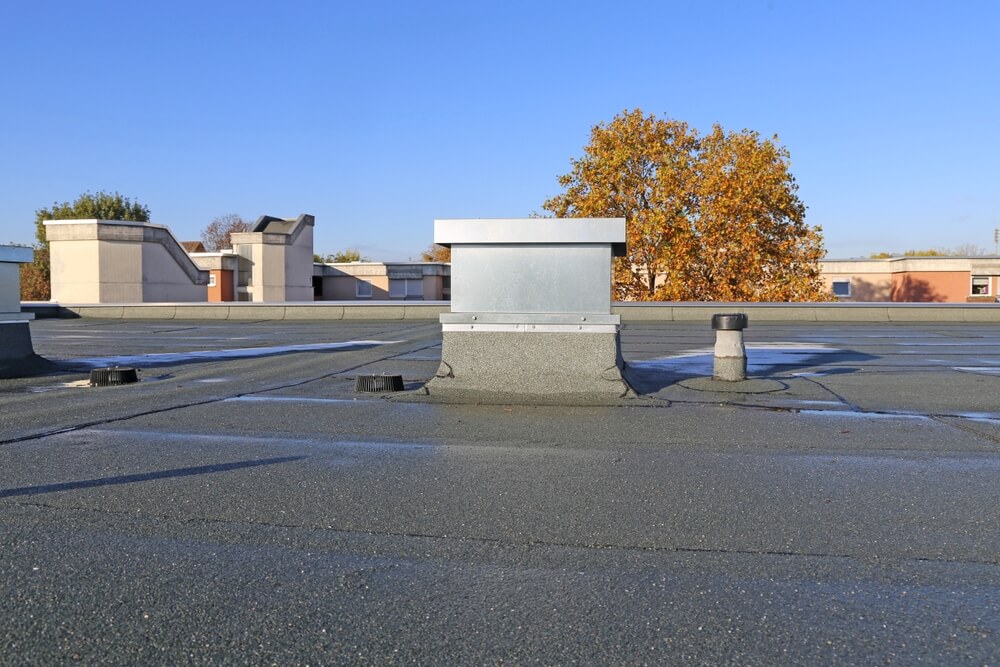 Don't Ignore These Commercial Roof Replacement Signs | KSW Construction